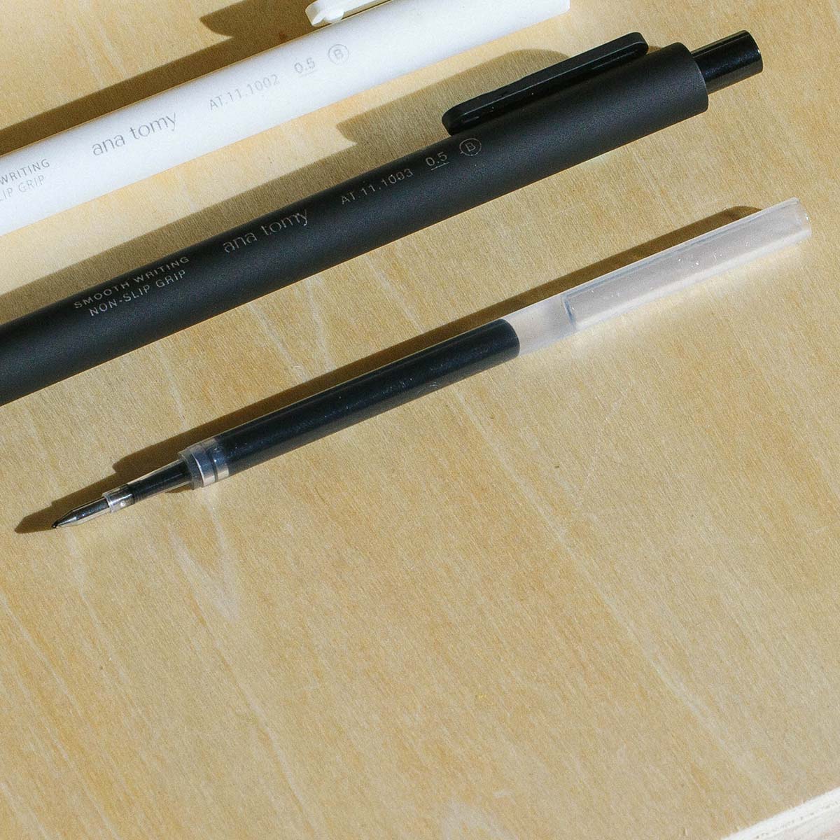 Gel Ink Pen—0.5mm Refill (Black) – Ana Tomy